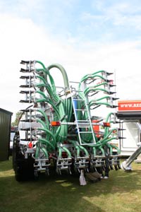 Highland Show: Slurry injector from Redrock - Farmers Weekly