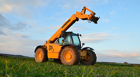 Top tips for buying a £15,000 telehandler - Farmers Weekly