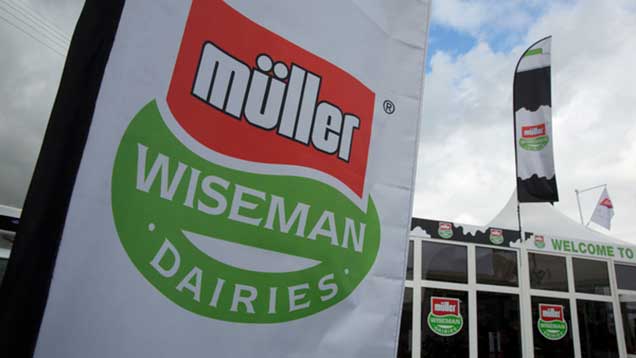 Muller Wiseman cuts a penny off farmgate milk price - Farmers Weekly