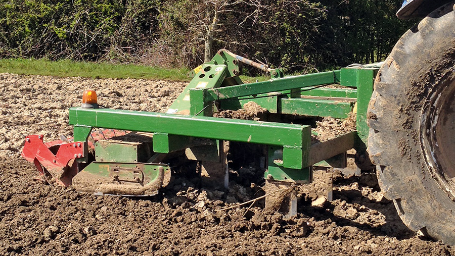 Farmer's home-made subsoiler-harrow smashes clay soils - Farmers Weekly