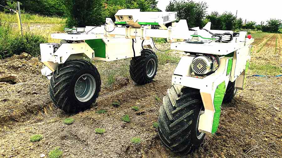 Large weeding robot aims to cut labour and chemical costs - Farmers Weekly