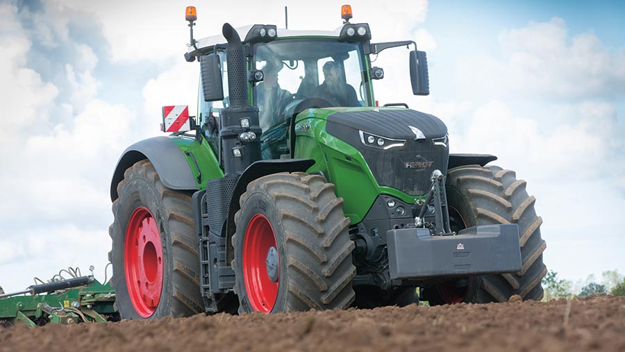 Video: On test – Fendt’s monster 500hp 1050 - Farmers Weekly