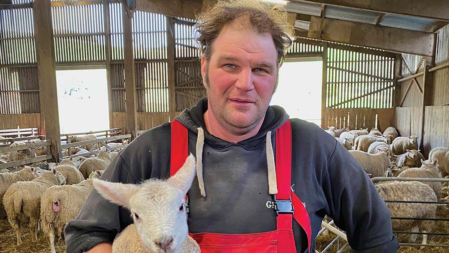 Contractor Comment: Beet lifting headaches in the Borders - Farmers Weekly