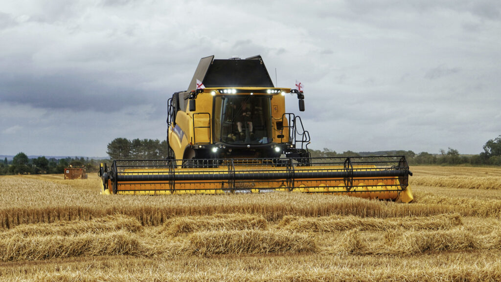 Photo of the Week: Barley harvest begins in weather window - Farmers Weekly