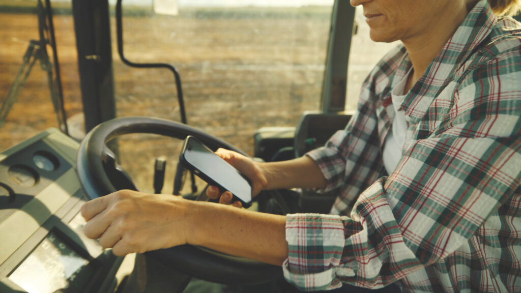 Mobile phone use in farm vehicles - the rules and penalties - Farmers ...