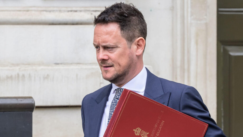 Stephen Morgan replaces Eagle as Defra farming minister - Farmers Weekly