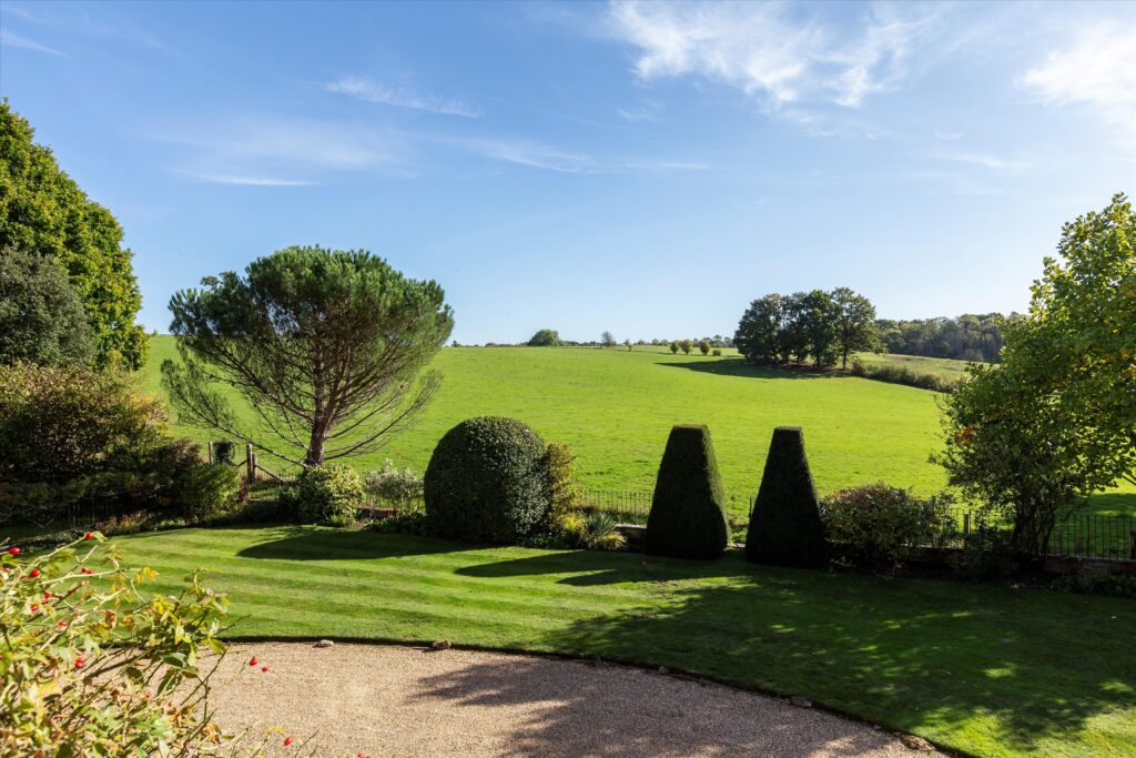 Vann Lane, Chiddingfold, Godalming, Surrey, GU8 - Property