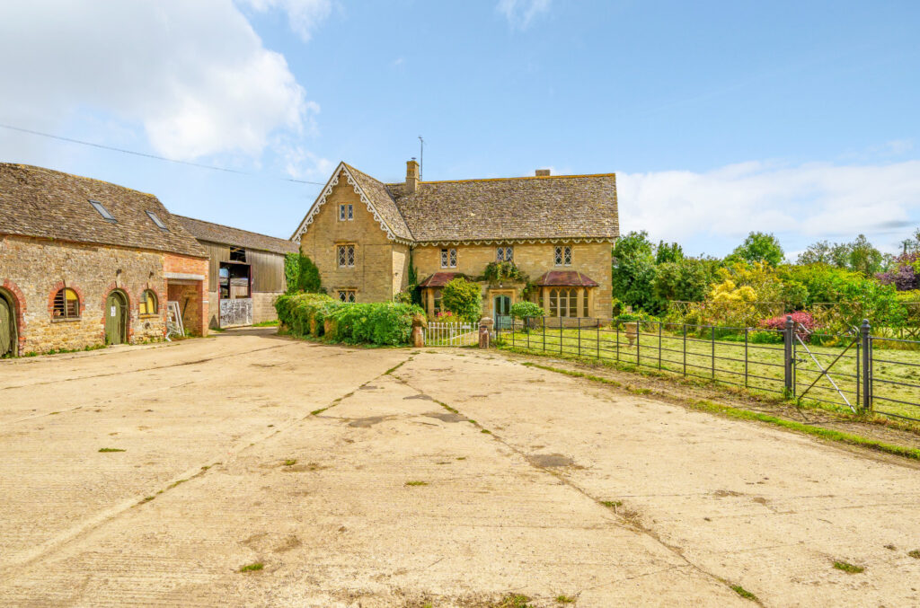 For Sale - Organic Livestock and Arable Farm in Oxfordshire - Property