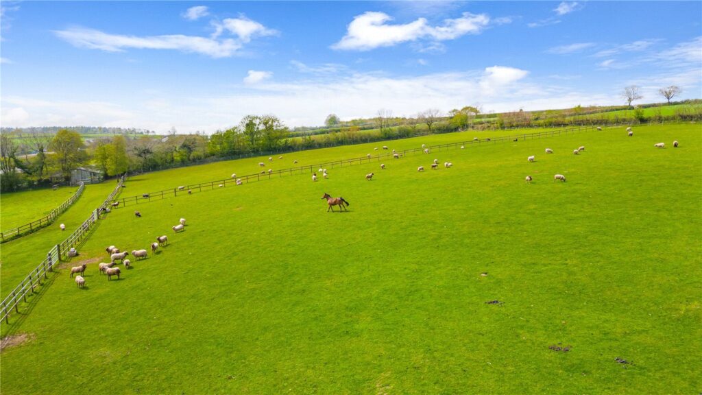 Higher Pitt Barn, Lot 1, East Buckland, Barnstaple, Devon, EX32 0TD ...