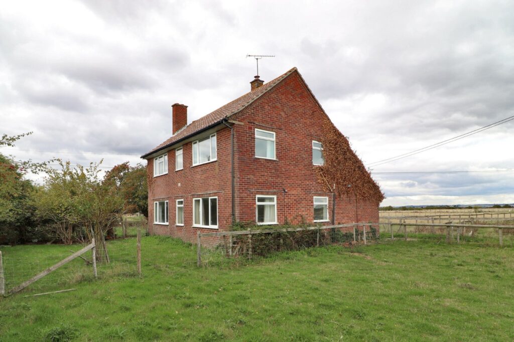 Hope Lane, New Romney, Kent - Property