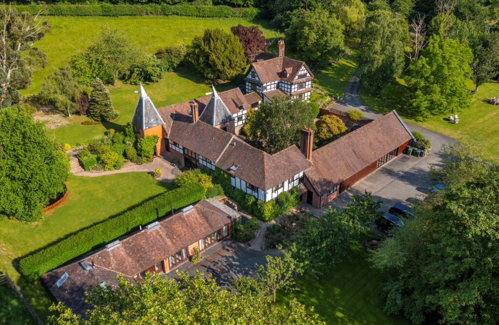 Crews Hill, Alfrick, Worcester, Worcestershire, WR6. - Property