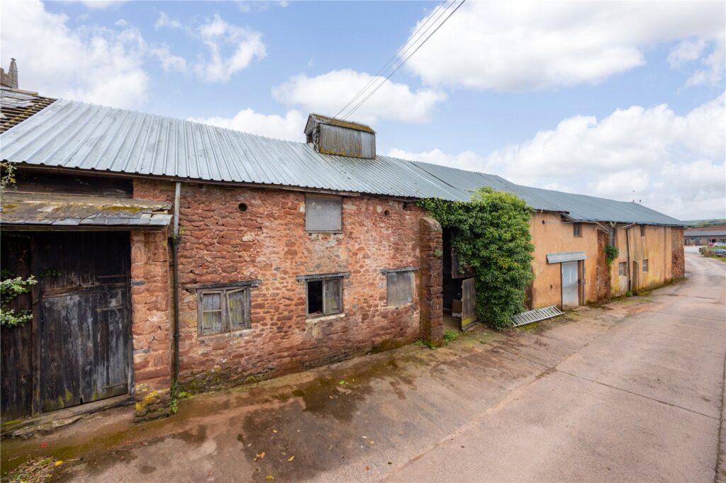 Halberton Court Farm, Halberton, Tiverton, EX16 7AW - Property