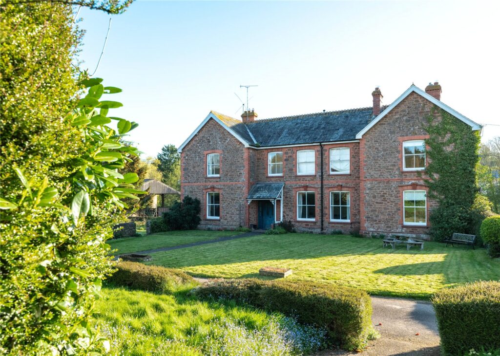 Halberton Court Farm, Halberton, Tiverton, EX16 7AW - Property