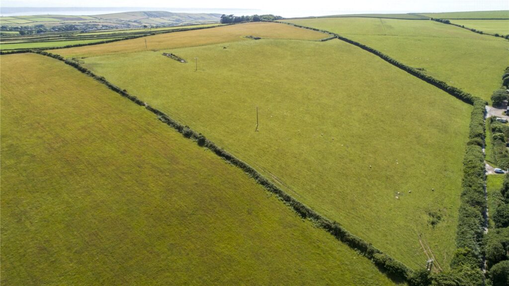 Georgeham, Braunton, Devon, EX33 1HX - Property