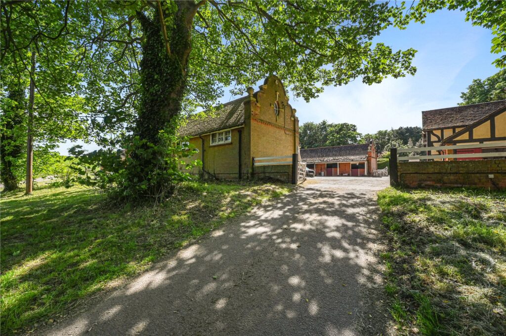 Boyles Court Farm, Great Warley, Brentwood, Essex, CM14 5LL - Property