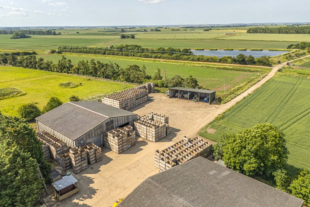 The Whole | Carter's Bridge Farm, Chatteris, Cambridgeshire, PE16 6UF ...