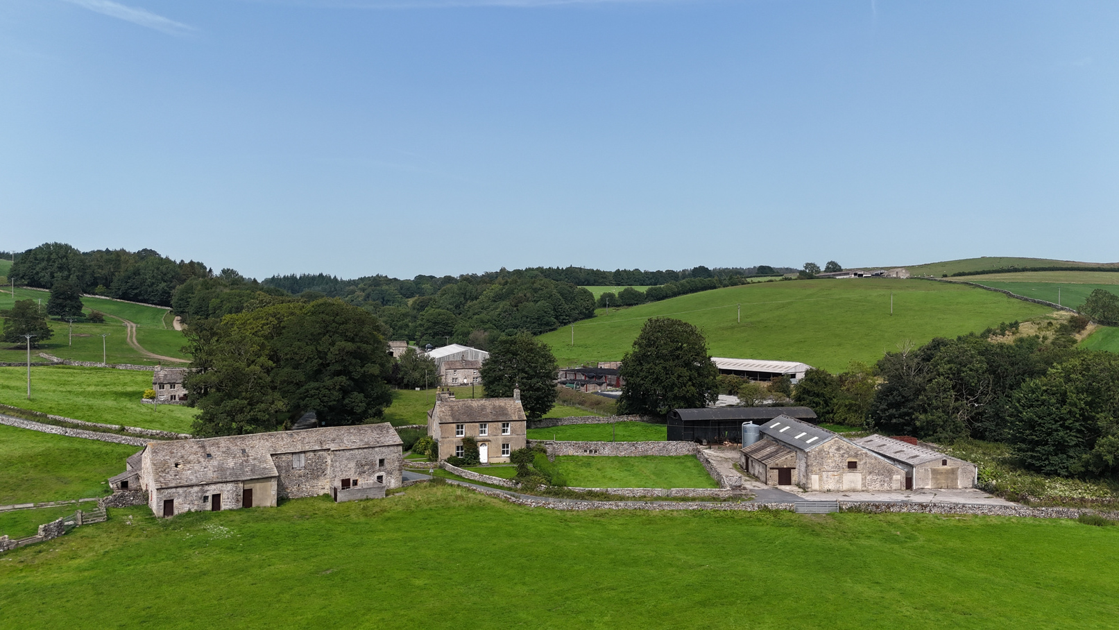 WINTERBURN HALL FARM - Property