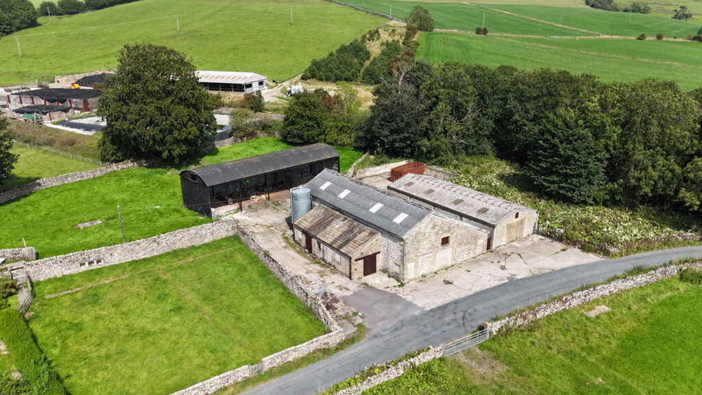 WINTERBURN HALL FARM - Property
